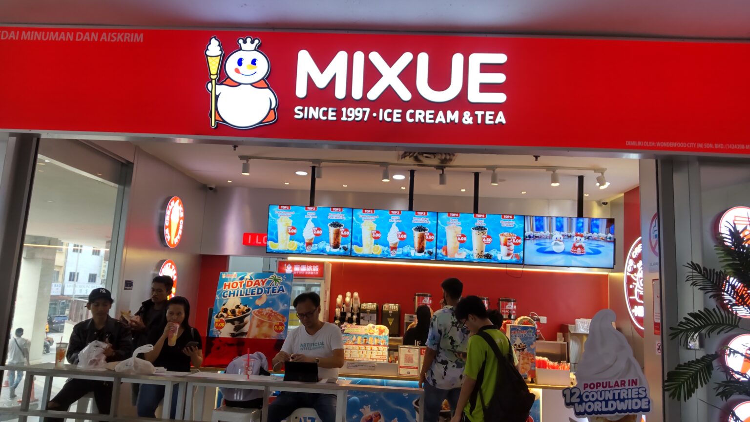 Mixue: The Hugely Popular Ice Cream & Tea Chain in Asia! - 旅を住処とす Being ...