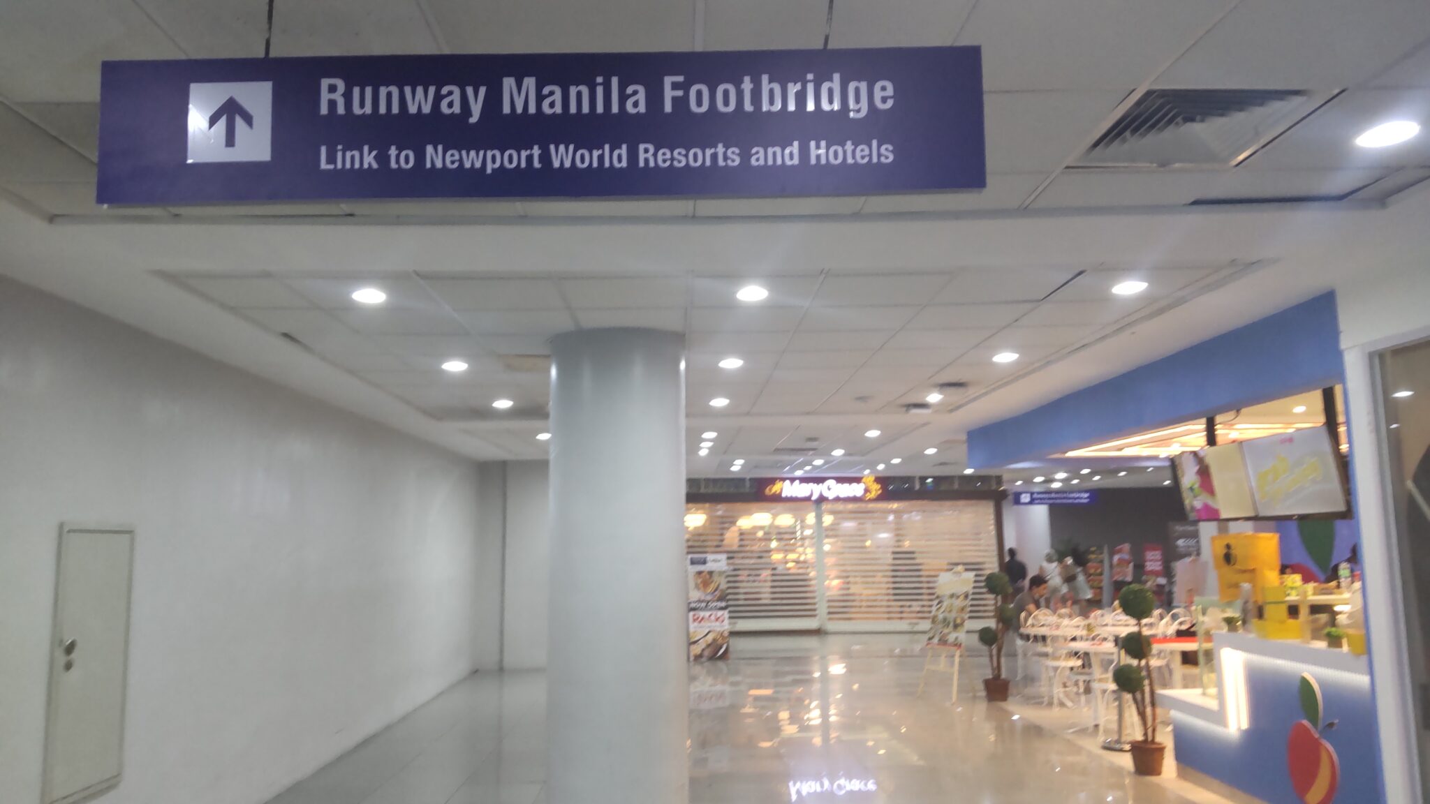 Walking to the Hotel Area from Manila Airport Terminal 3: The Runway ...