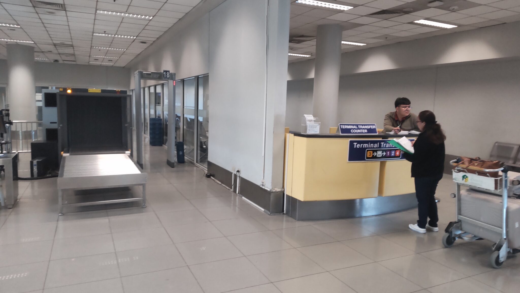 How to Transfer Between Terminals at Manila Airport (Free Shuttle Bus ...